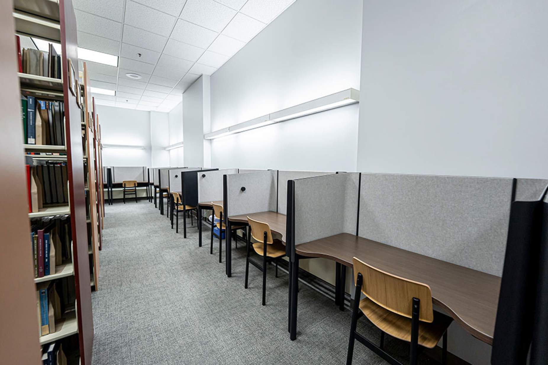 Abbott Library - 2nd Floor Individual Study Seating - University ...